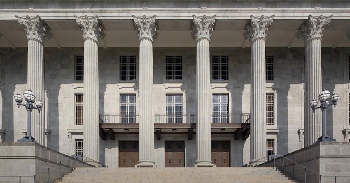 City Hall Steps | National Gallery Singapore